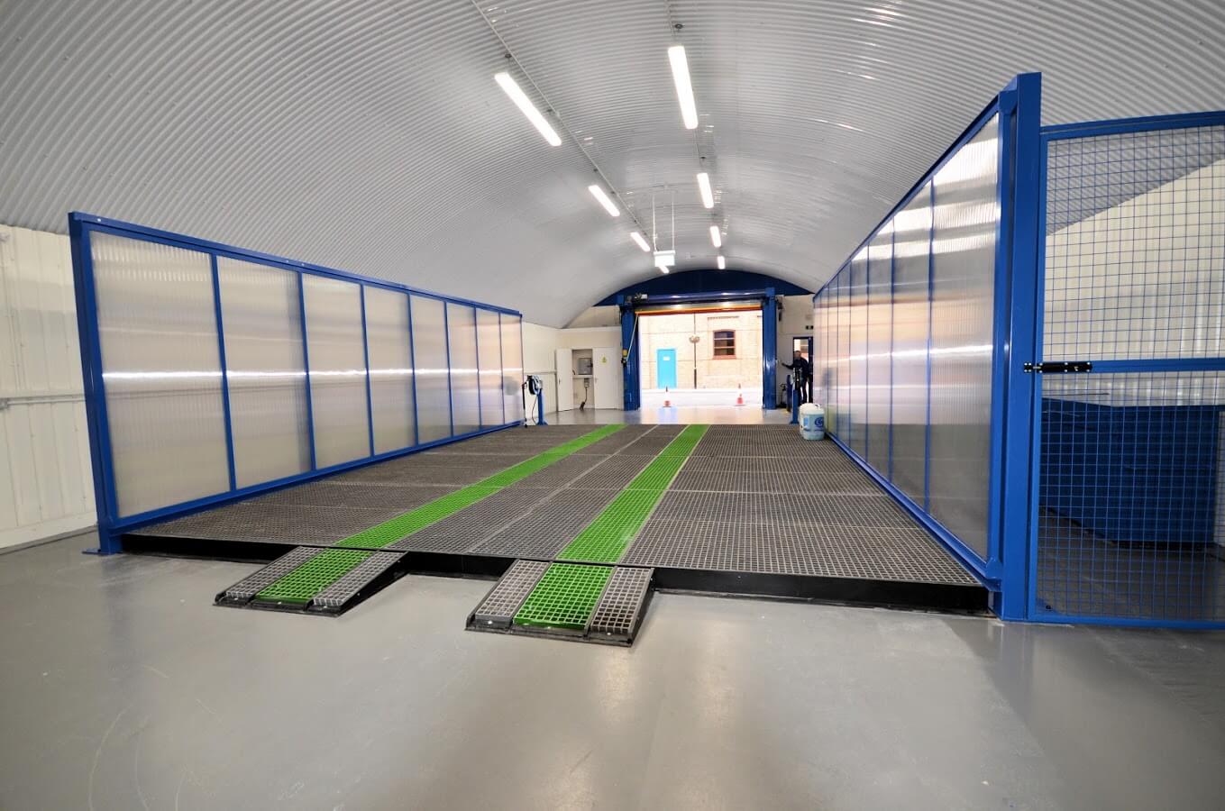 Vehicle Wash Bays | Wash screens for cars & commercial vehicles